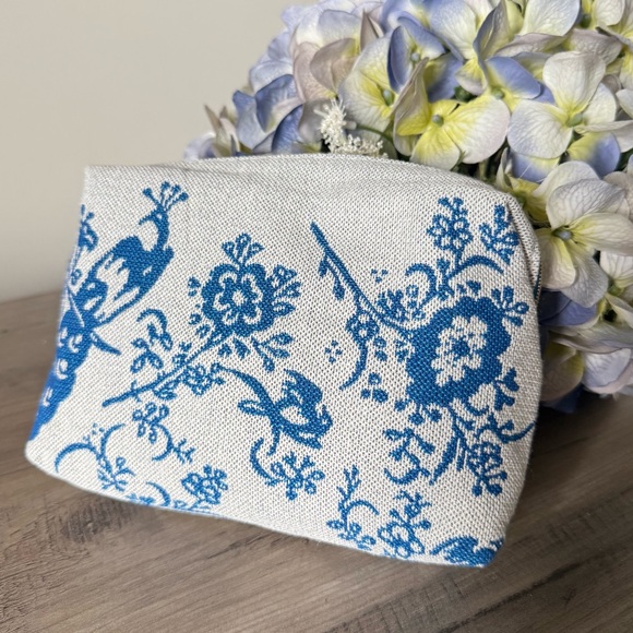 Rituals | Bags | Rituals X Klm Business Class Limited Edition ...